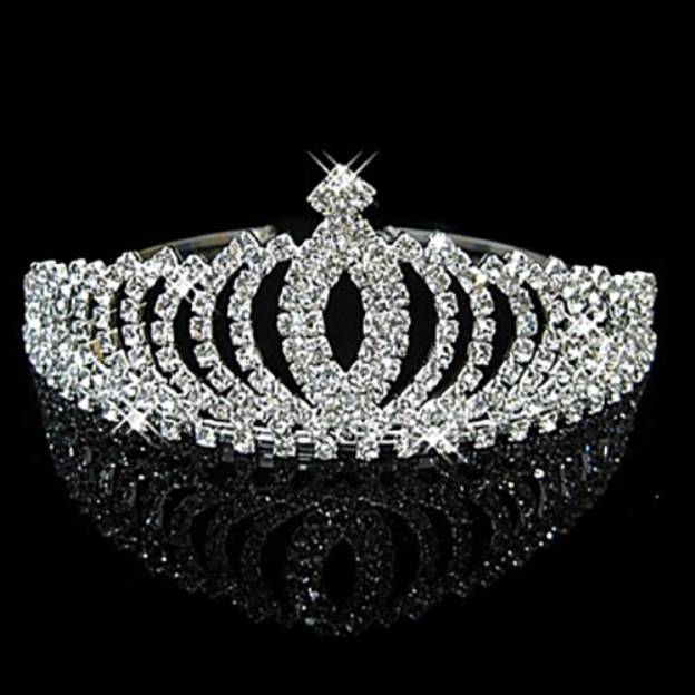 Luxurious Alloy With Rhinestone Ladies'Tiaras